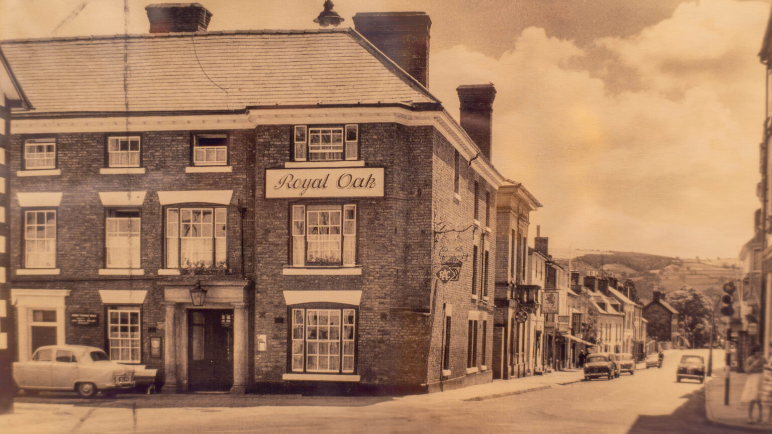 The Royal Oak Hotel, Eatery and Coffee House - Welshpool, Mid Wales